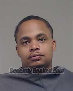 Recent Booking / Mugshot for Demetrius Chambers in Collin County, Texas
