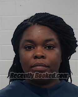 Recent Booking / Mugshot for Laquisha Thompson in Collin County, Texas