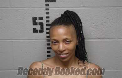 Recent Booking / Mugshot for VICTORIA GRACE THURMAN in Logan County ...