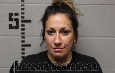 Recent Booking / Mugshot for RACHEAL MONIQUE RIVERA in Logan County ...