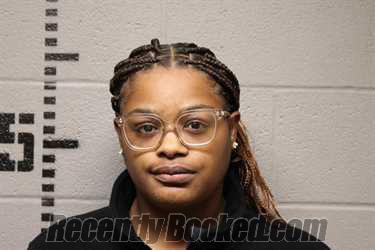 Recent Booking / Mugshot for MONET MICHELLE WILLIAMS in Logan County ...