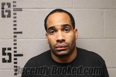 Recent Booking / Mugshot for ERIC DERON THROWER in Logan County, Oklahoma