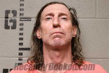 Recent Booking / Mugshot for JAKE LEROY GOAD in Logan County, Oklahoma