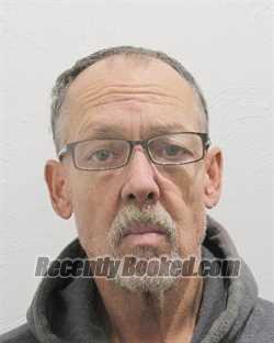Recent Booking / Mugshot for LANCE ALLAN COMPTON in McClain County ...
