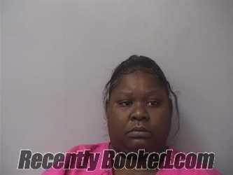Recent Booking / Mugshot for Temisha Michelle Giles in Okmulgee County ...
