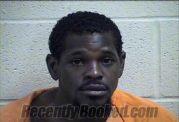 Recent Booking / Mugshot for DANTE JAVAY GOREE in Pottawatomie County ...