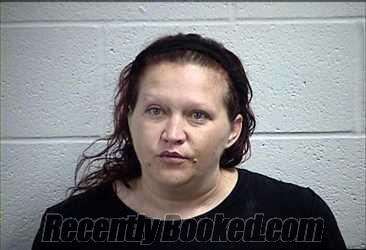 Recent Booking / Mugshot for APRIL GALE ROGERS in Pottawatomie County ...