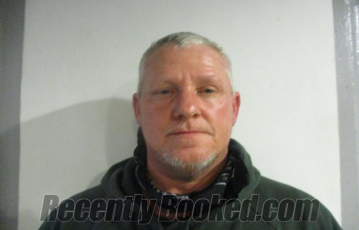 Recent Booking / Mugshot for BILLY RAE CHAMBERS in Sequoyah County ...