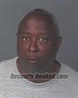 Recent Booking / Mugshot for MATTHEW JEROME RIGGINS in Hernando County ...