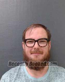 Recent Booking / Mugshot for NATHAN JAMES ROBERT SALLEE in Comal County ...