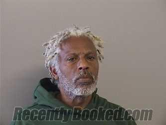 Recent Booking / Mugshot for SHAWN ROBERTS in Tulsa County, Oklahoma