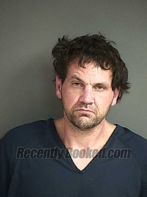 Recent Booking / Mugshot for SHAWN NOLAN PATZER in Douglas County, Oregon