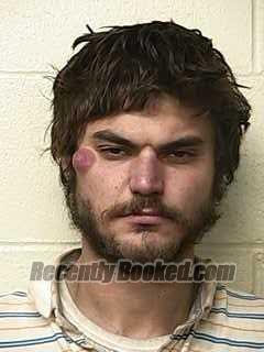 Recent Booking / Mugshot for MATTHEW BRADEN DRAINA in Josephine County ...