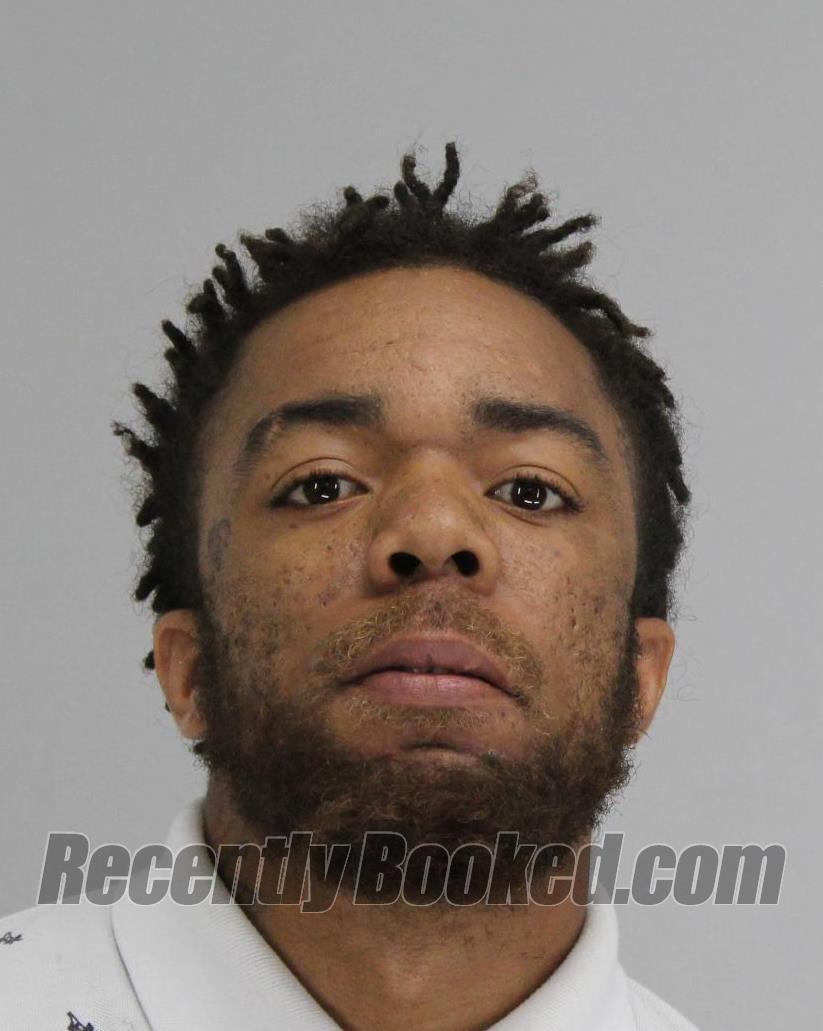 Recent Booking / Mugshot for LADARIUS JOHNSON in Dallas County, Texas