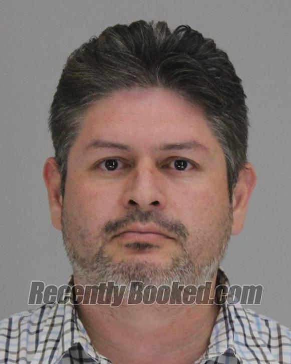 Recent Booking / Mugshot for ALBERTO BARRON in Dallas County, Texas