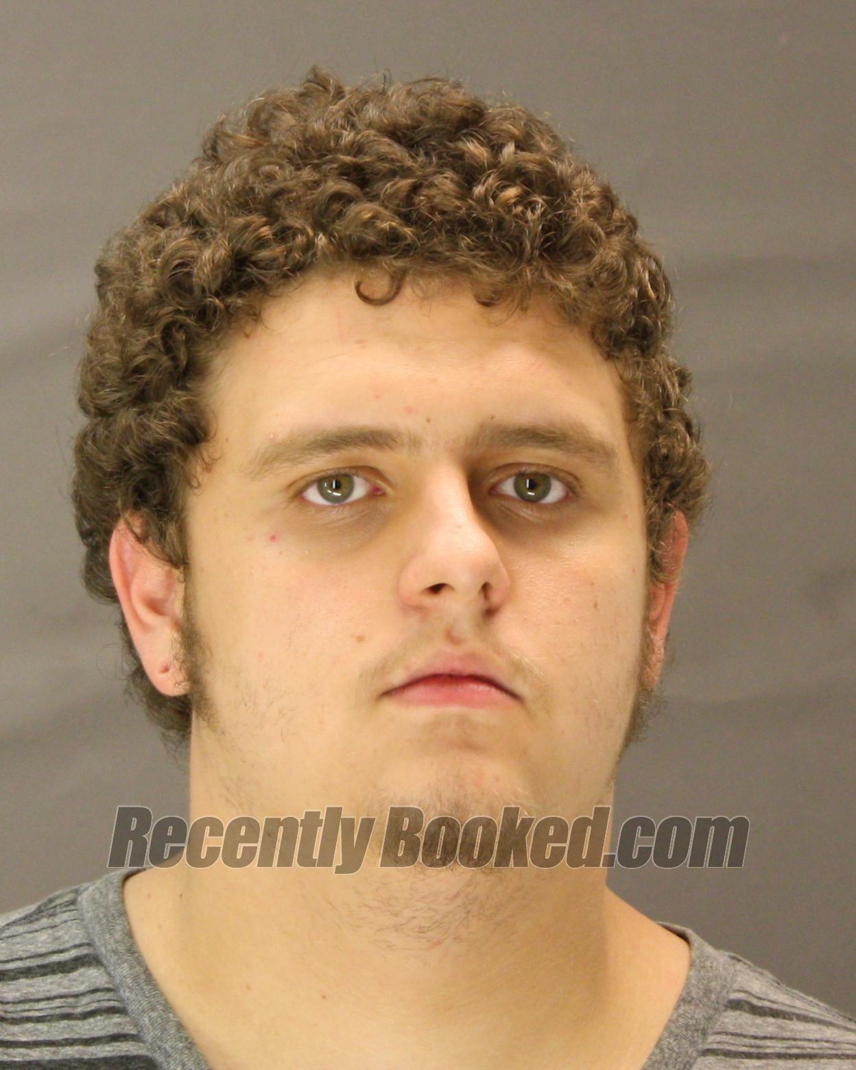 Recent Booking / Mugshot for STEVEN ENRIQUEZ in Dallas County, Texas