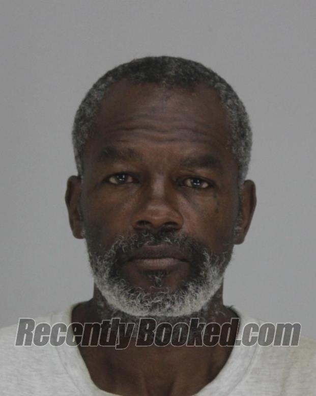 Recent Booking / Mugshot for LARRY DAVIS in Dallas County, Texas