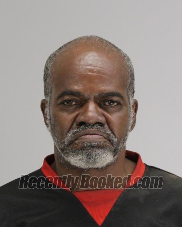 Recent Booking / Mugshot for EDDIE ROLAND in Dallas County, Texas