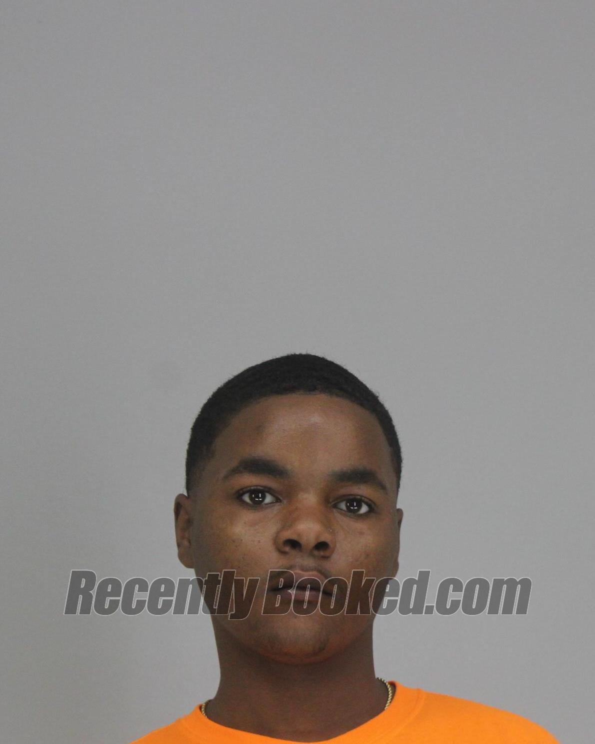 Recent Booking / Mugshot for BENJAMIN JAMES in Dallas County, Texas