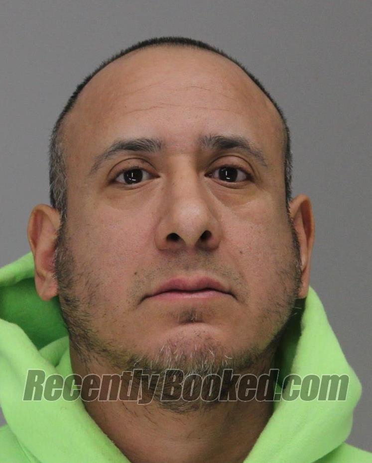 Recent Booking / Mugshot for ROBERT BECERRA in Dallas County, Texas