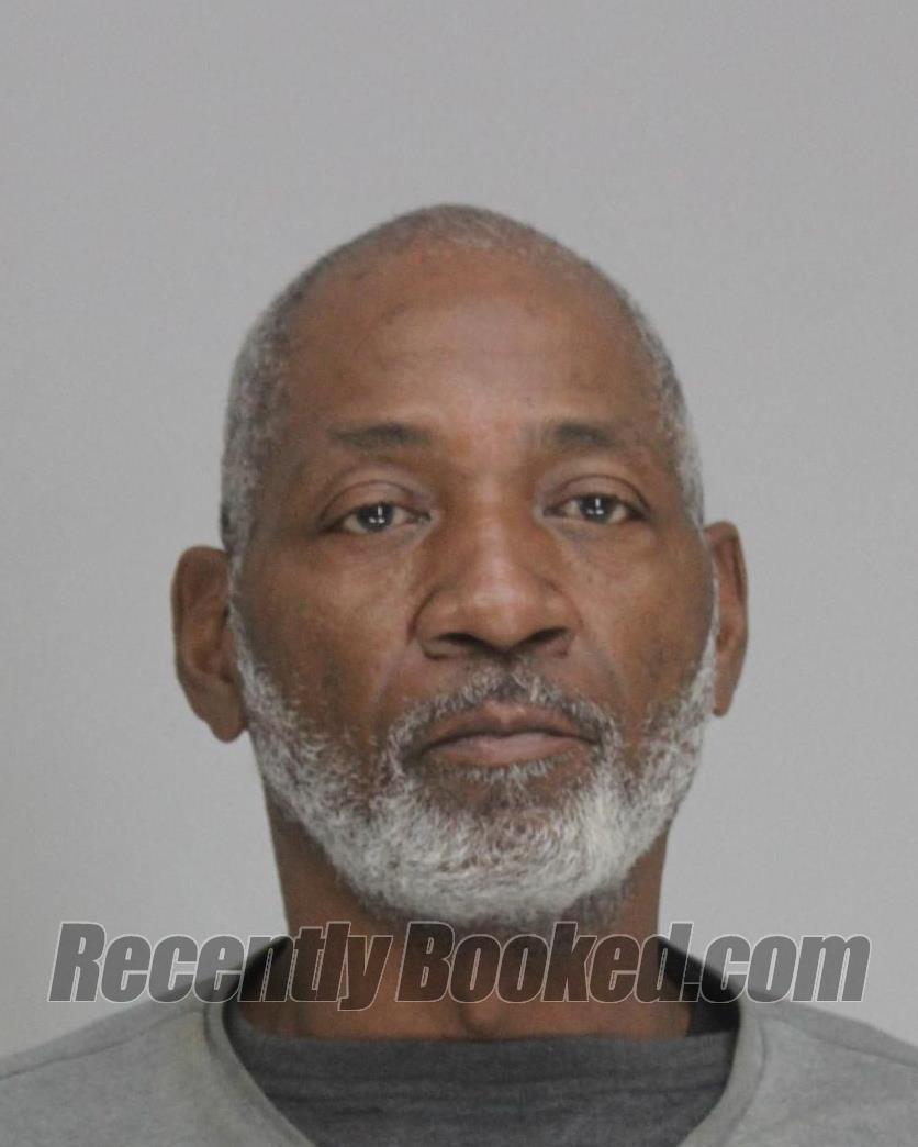 Recent Booking / Mugshot for CURTIS CROWDER in Dallas County, Texas