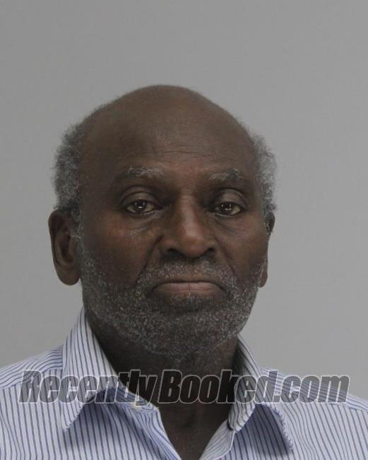 Recent Booking / Mugshot for ROBERT HARTFIELD in Dallas County, Texas