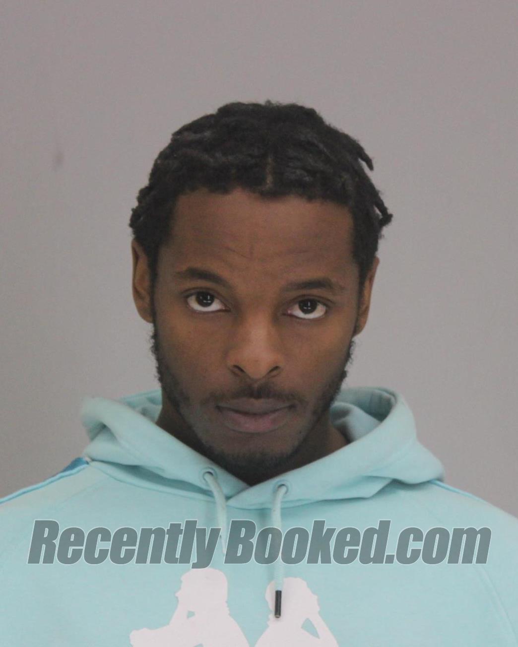 Recent Booking / Mugshot for BRAYLON JONES in Dallas County, Texas