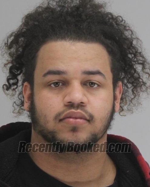 Recent Booking / Mugshot for RAYLON LACEY in Dallas County, Texas