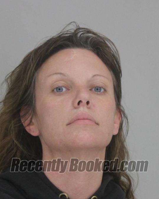 Recent Booking / Mugshot for JENNIFER DENNIS in Dallas County, Texas