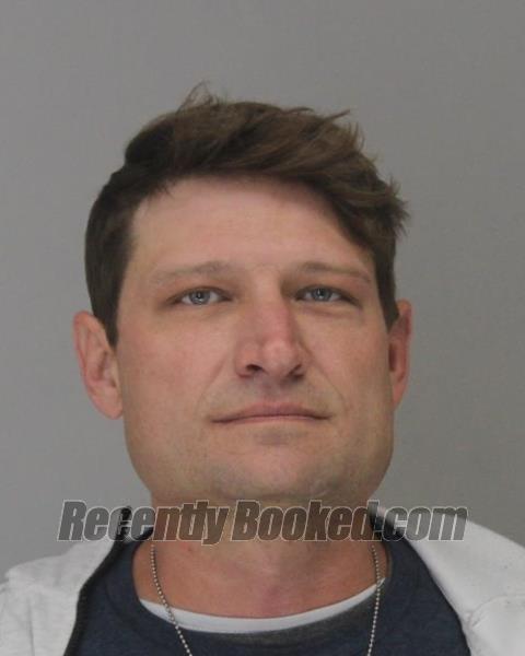 Recent Booking / Mugshot for JONATHAN TRANTHAM in Dallas County, Texas