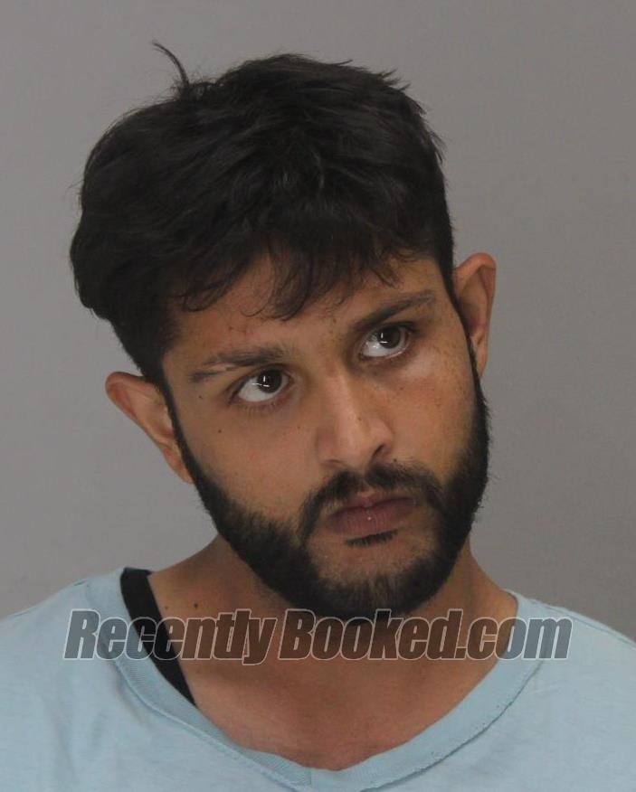 Recent Booking / Mugshot for EMANUEL FLORES in Dallas County, Texas