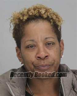 Recent Booking / Mugshot for ANGELA ARMSTRONG in Dallas County, Texas