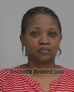 Recent Booking / Mugshot for MONIQUE ABRAHAM in Dallas County, Texas