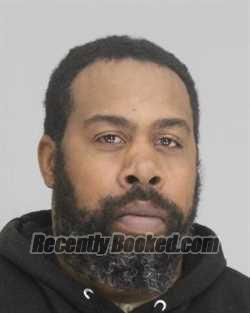 Recent Booking / Mugshot for MICHAEL THOMAS in Dallas County, Texas