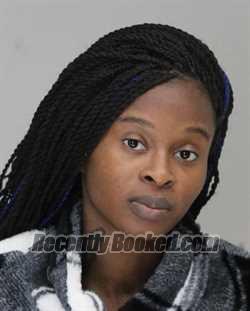 Recent Booking / Mugshot for SHARNAE MCCRAY in Dallas County, Texas