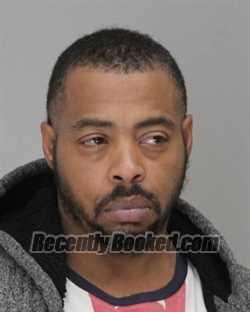 Recent Booking / Mugshot for MARKEITH EDWARDS in Dallas County, Texas