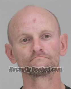 Recent Booking / Mugshot for DONALD ROBINSON in Dallas County, Texas