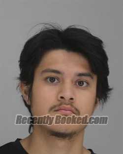 Recent Booking / Mugshot for JONATHAN RODAS in Dallas County, Texas