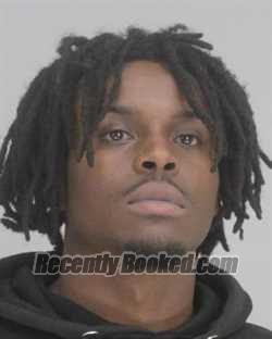 Recent Booking / Mugshot for QUANTAVIOUS LIAS in Dallas County, Texas