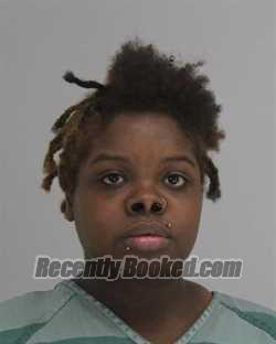 Recent Booking / Mugshot for CHARMAIN MURPHY in Dallas County, Texas
