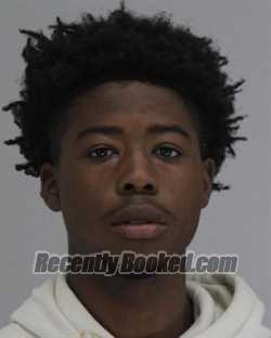 Recent Booking / Mugshot for SYNCERE FREEMANLEWIS in Dallas County, Texas