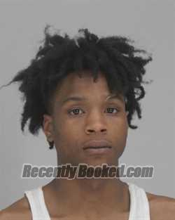 Recent Booking / Mugshot for LATWON BERRY in Dallas County, Texas