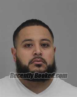 Recent Booking / Mugshot for ORLANDO RIVAS in Dallas County, Texas