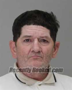 Recent Booking / Mugshot for DARRELL ROBERTS in Dallas County, Texas