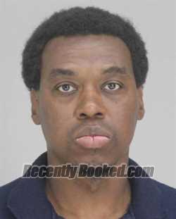 Recent Booking / Mugshot for KENDRICK DAVIS in Dallas County, Texas