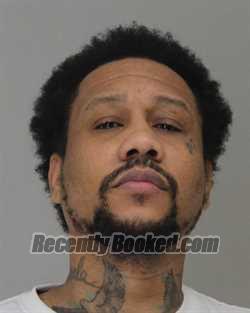 Recent Booking / Mugshot for DANDRE HARRIS in Dallas County, Texas