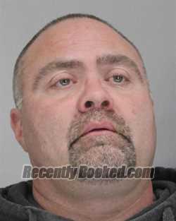 Recent Booking / Mugshot for ROBERT TREON in Dallas County, Texas
