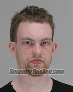 Recent Booking / Mugshot for NICHOLAS DAILEY in Dallas County, Texas