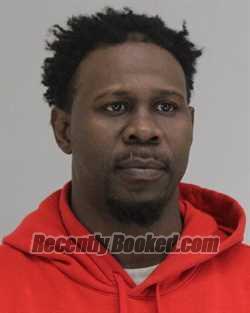 Recent Booking / Mugshot for RODERICK MOORE in Dallas County, Texas