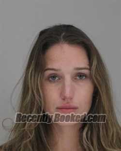 Recent Booking / Mugshot for VICTORIA MORRIS in Dallas County, Texas
